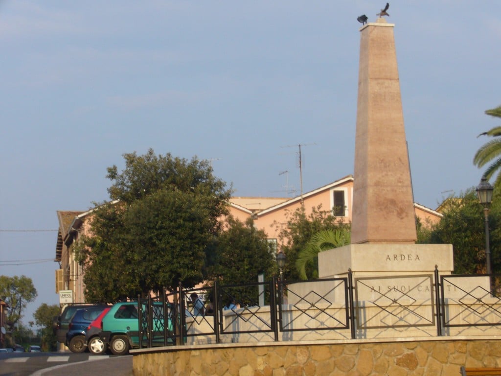 Ardea, nuova rotatoria a largo Roma e asfaltata Nuova Florida ...
